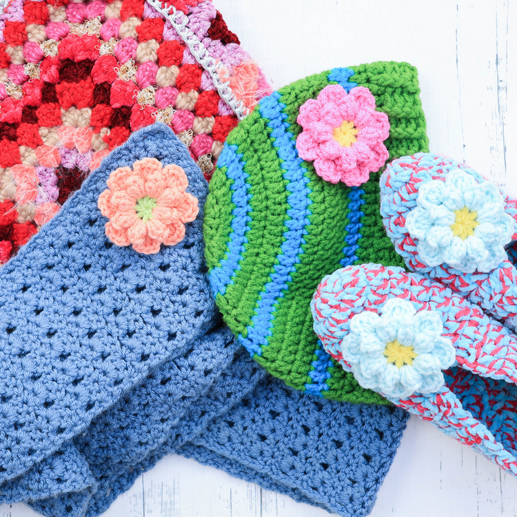 How to Crochet an Easy Flower Applique in Minutes - Perfect for 2025!